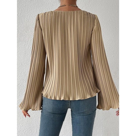 WILA | Tops | Solid Flounce Sleeve Plisse Blouse Bell Sleeve Black ...